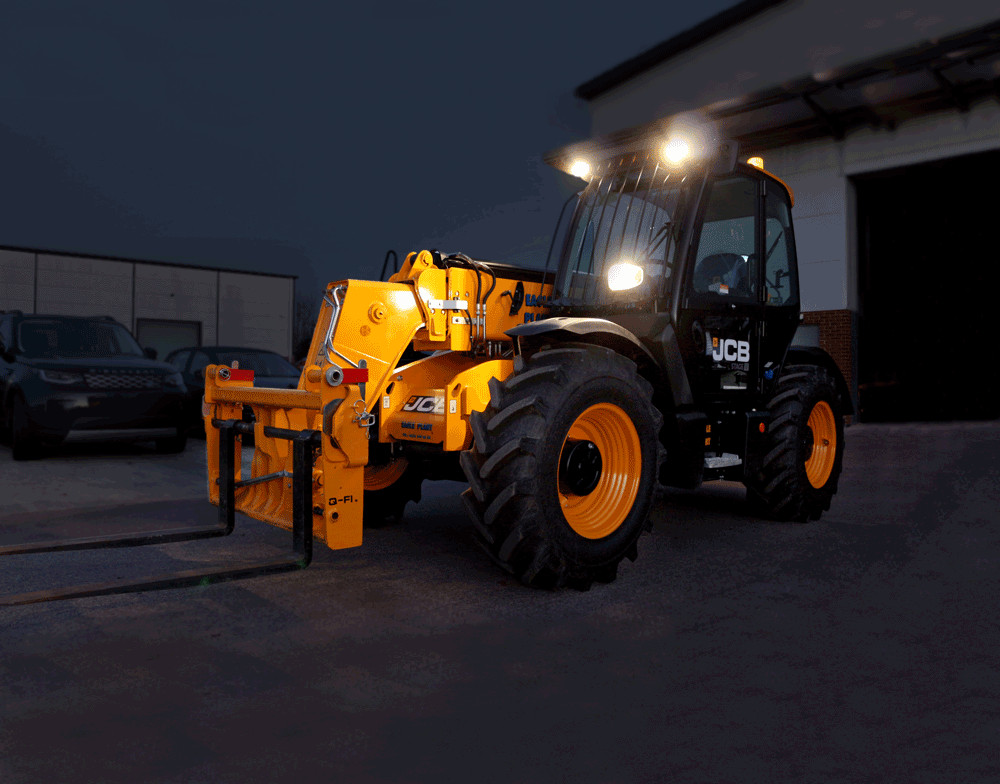 How to Maintain & Protect your Batteries on JCB Machinery in the Winter